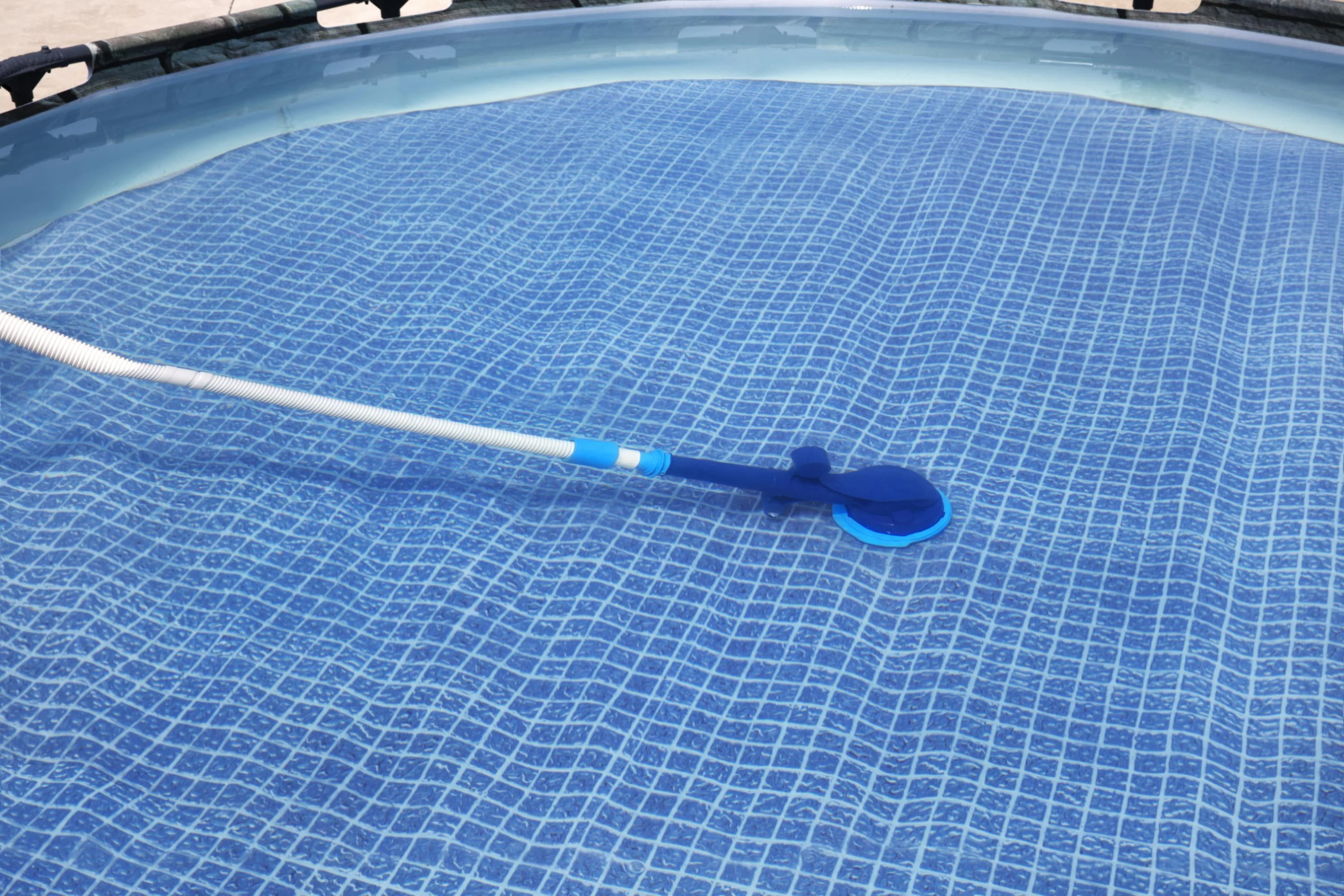 Flowclear AquaClimb Automatic Water-Powered Above Ground Pool Cleaning ...